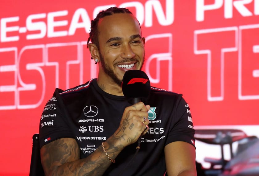 Former F1 champion predicts why Lewis Hamilton and Mercedes are stalling contract negotiations