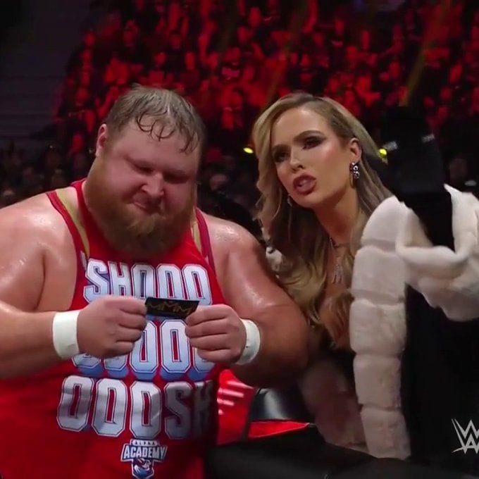 WWE RAW: Why does Maxxine Dupri want Otis to join her faction? Looking ...