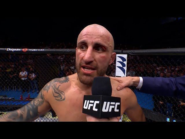 Ufc 284 Alexander Volkanovski Strips Islam Makhachevs Aura Of