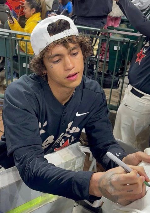 "When did he get so fine?": Fans gush over Dominic Fike as singer's ...