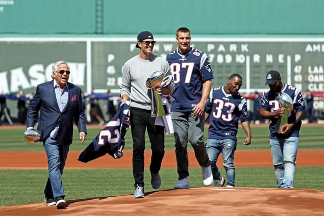 Tom Brady: Which baseball team drafted Tom Brady? The story behind Tom ...