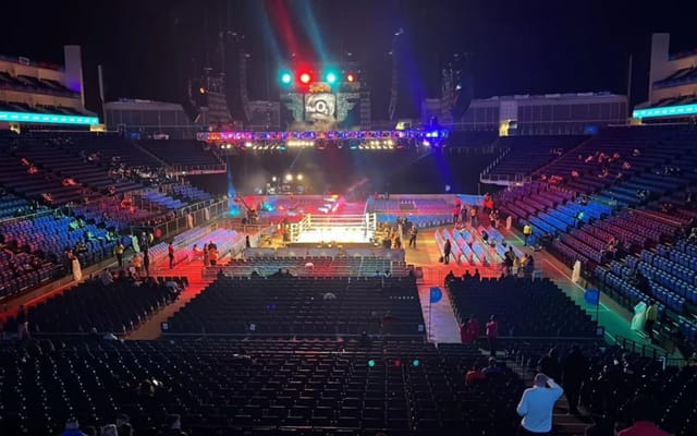 Attendance woes plague Floyd Mayweather vs Aaron Chalmers matchup as ...