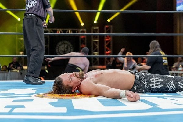 43-year-old star teases Jay White signing with WWE after recent departure
