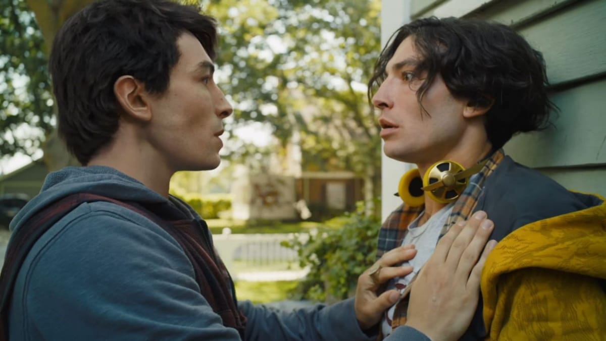 How is The Flash adding its own spin to the Flashpoint story? Breaking ...