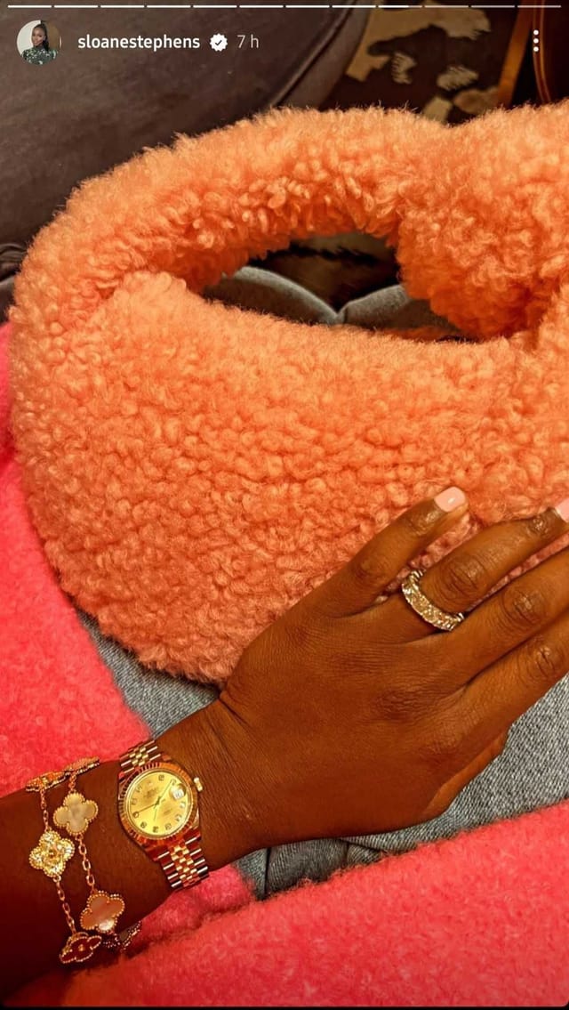 Watch: Sloane Stephens showcases her 'pretty in pink' outfit of the day