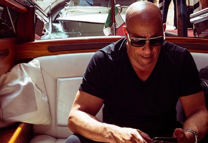 How tall is Vin Diesel?