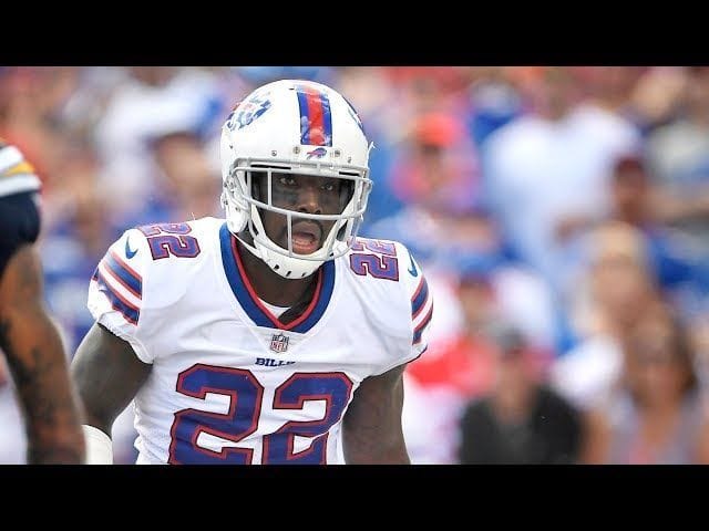 When Bills CB Vontae Davis infamously retired at halftime during an NFL ...