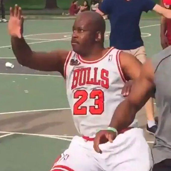 "New Michael Jordan memes just dropped!" - Viral footage of a "broken ...