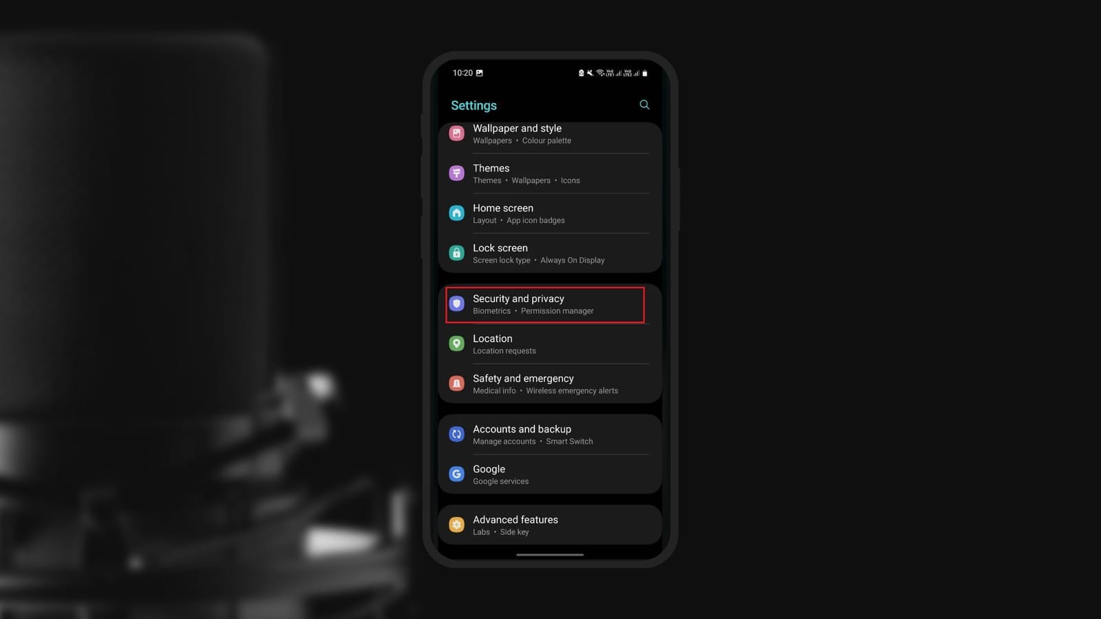 How to turn off microphone on Android devices