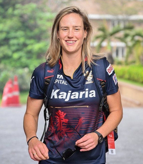 "Holi ka rang" - Twitterati in awe of RCB all-rounder Ellyse Perry's ...