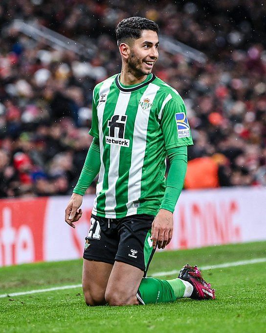 Manchester United 4 1 Real Betis Player Ratings As Fernandes Rashford