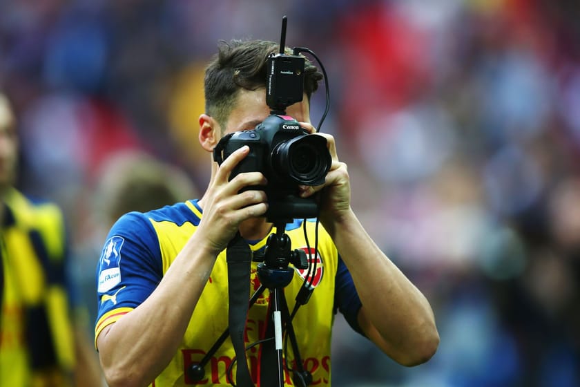 "I would be happy for them" - Mesut Ozil wants to see his former club ...