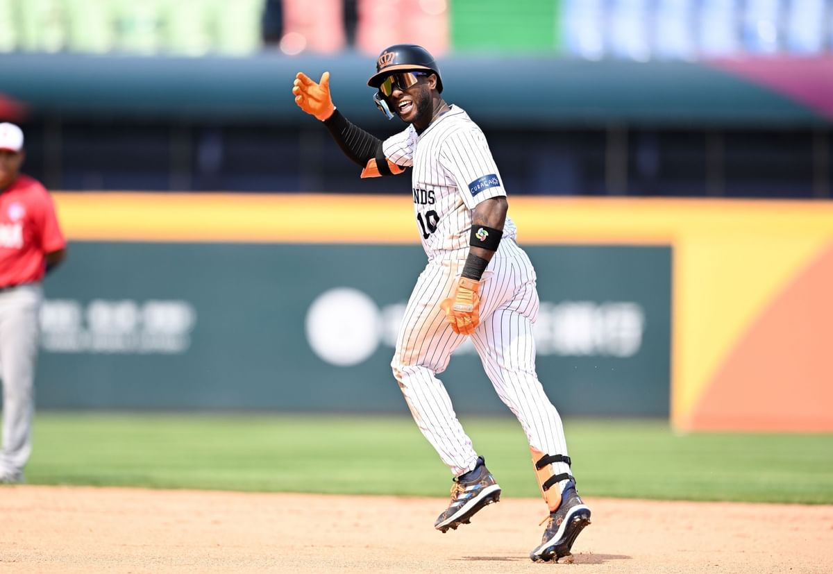 MLB fans baffled as Colorado Rockies showing interest in free agent ...