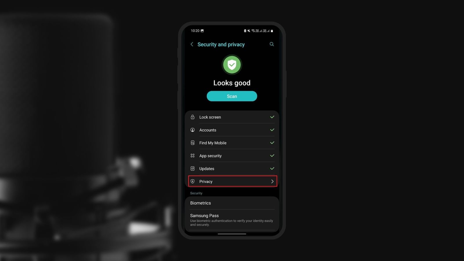 How to turn off microphone on Android devices