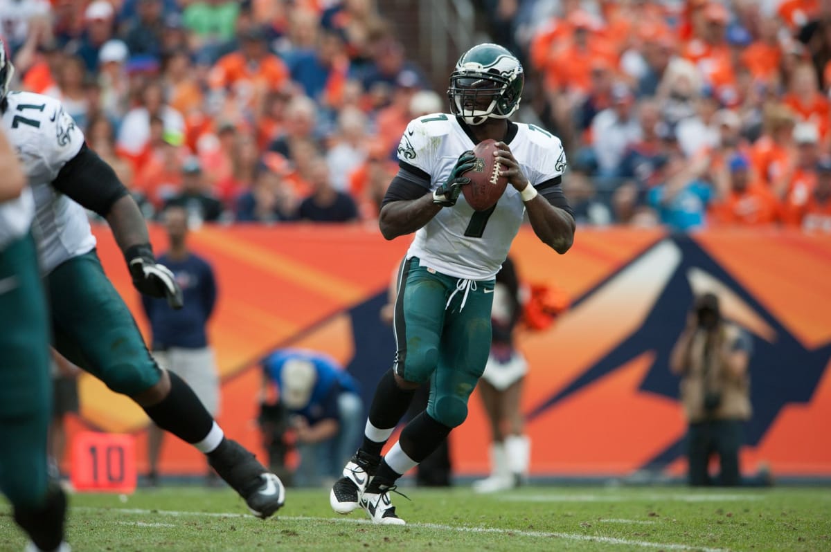NFL News: 3 on-field reasons why Michael Vick deserves a Hall of Fame ...