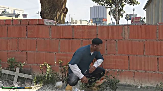 How to crouch in GTA 5 in 2023 - A beginner's guide