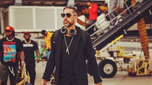 In Pictures: Aaron Rodgers' $28M Malibu home spans 4,636 square feet ...