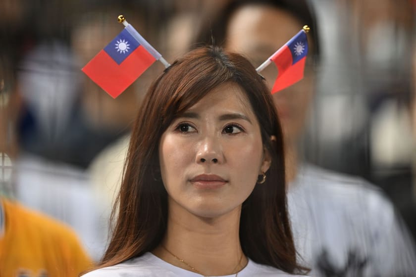 MLB News Roundup: Netherlands take first WBC win, New York Yankees resolve their SS competition ...