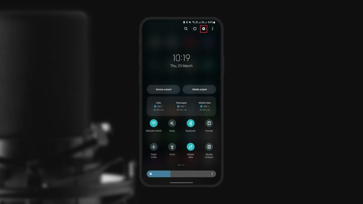 How to turn off microphone on Android devices