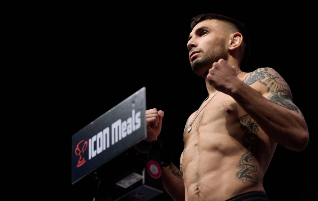 Alex Perez MMA record