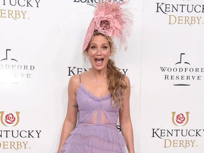 Who is Jennifer Nettles? Meet the host of Farmer Wants a Wife 2023