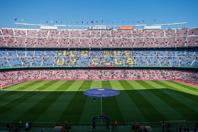 5 Stadiums with the highest average attendance (2022-23)