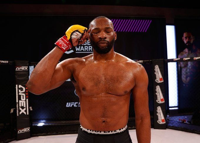 UFC: PHOTO: Cage Warriors fighter brings out iconic Marcus Rashford ...
