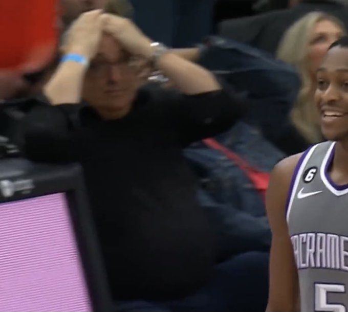 “The clutch award is literally a landslide” - NBA fans go in a frenzy ...