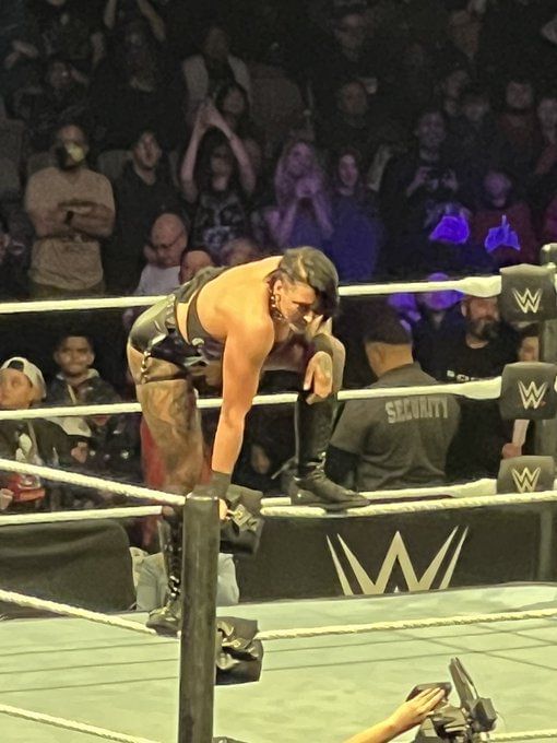 WWE Road to WM Results: Roman Reigns gets laid out by former champion ...