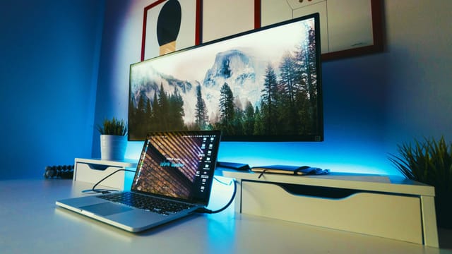10 must-have computer accessories for 2024