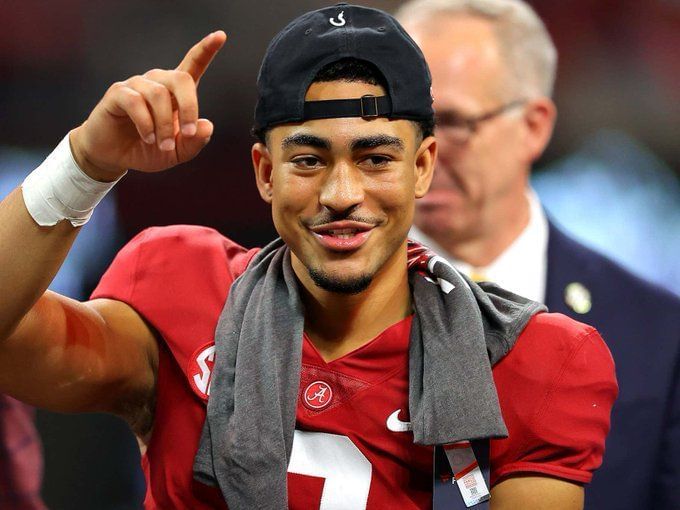 Bryce Young and Anthony Richardson featured on un-aired season of "QB1: Beyond The Lights"