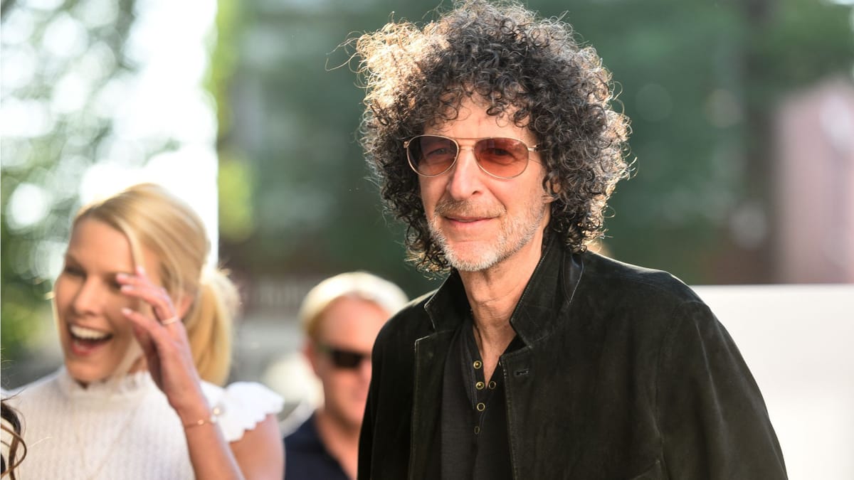 "He would wear a feather boa": Howard Stern left confused over Kid Rock ...
