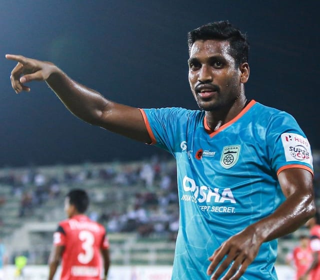 East Bengal FC sign Nandhakumar Sekar and Edwin Vanspaul for the ...
