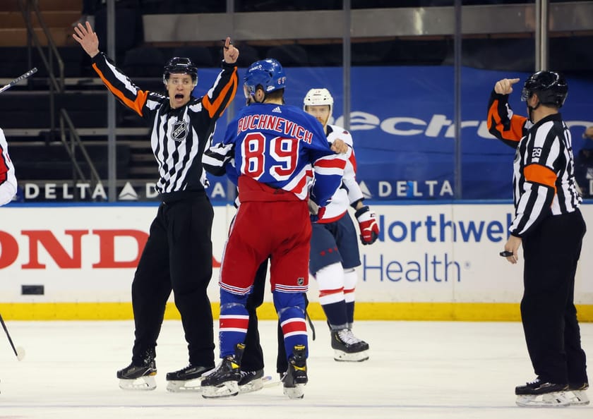 Scary situation averted as NHL referee TJ Luxmore, who left game early ...