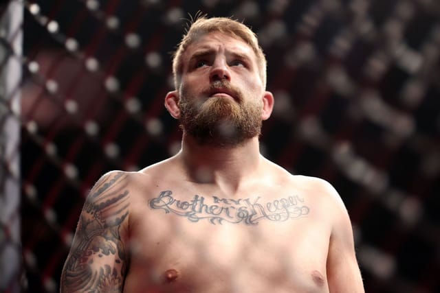 Fighter set to drop to light heavyweight at UFC 289