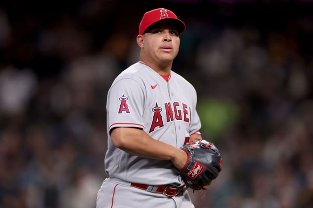 Los Angeles Angels fans outraged as starting pitcher Jose Suarez ...