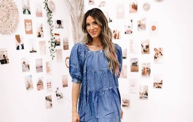 How much is Victoria Bachlet ’s Net Worth as of 2023?