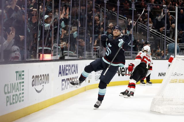 Andre Burakovsky Injury Update: Timeline of Seattle Kraken star's ...