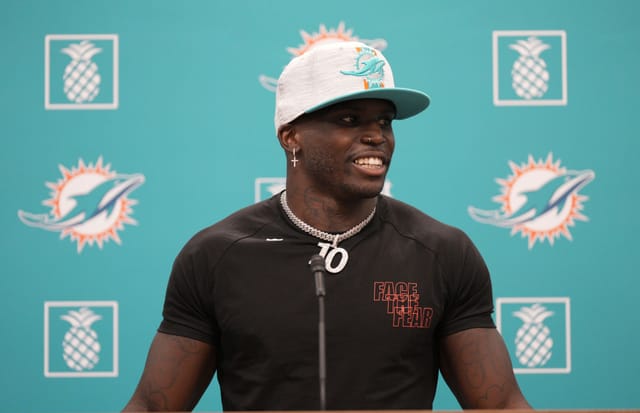 Is Tyreek Hill retiring? Dolphins WR shocks NFL world with retirement ...