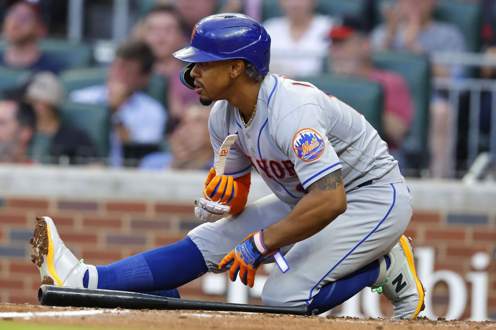 New York Mets fans horrified as team’s new sleeve advertisement ...