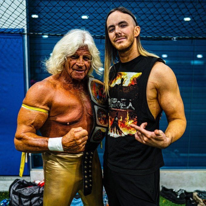 [PHOTO] Ex-WWE star wrestles at 76 years old; looks insanely jacked