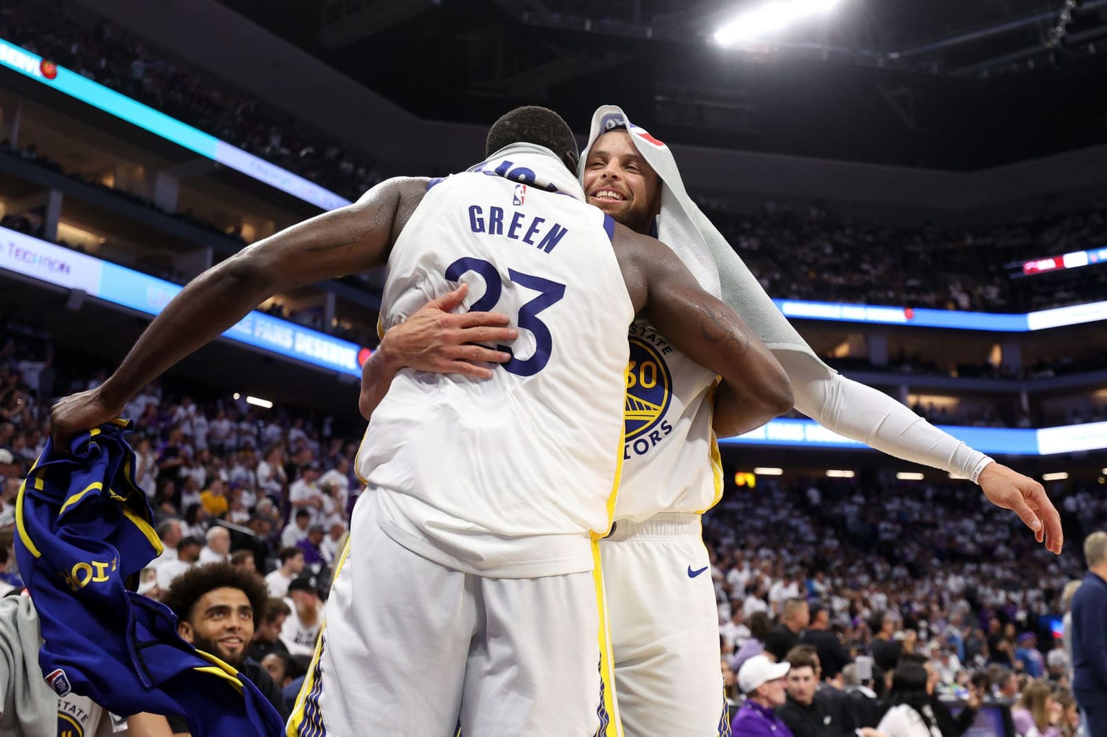 How many 50-point games does Steph Curry have? Taking a closer look