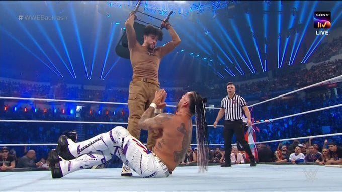 "I don't know, I don't know" - Possibly seriously injured superstar ...