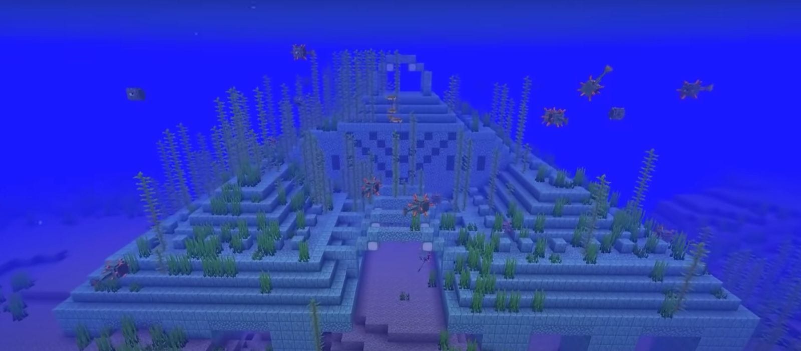 What are Elder Guardians and what do they do in Minecraft?