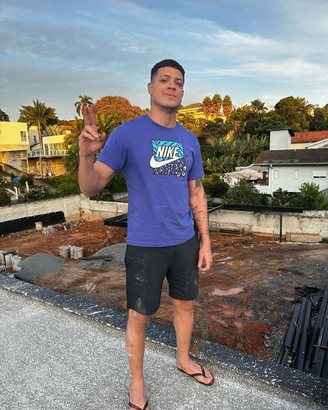 How much is CEROL’s Net Worth as of 2023?