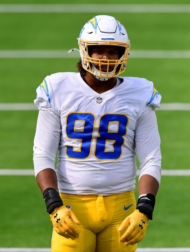 Free agent Isaac Rochell addresses rumors after wife Allison dropped ...