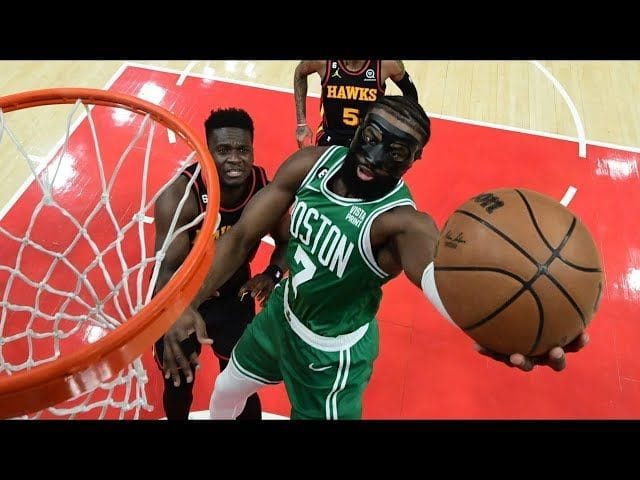 Why does Jaylen Brown continue to wear a mask? Taking a closer look