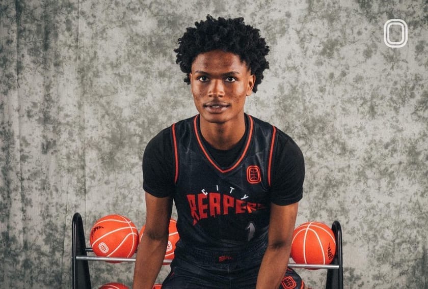 How tall is Amen Thompson?