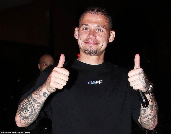 "Silk sleepwear, my GOAT" - Fans react hilariously as Erling Haaland ...