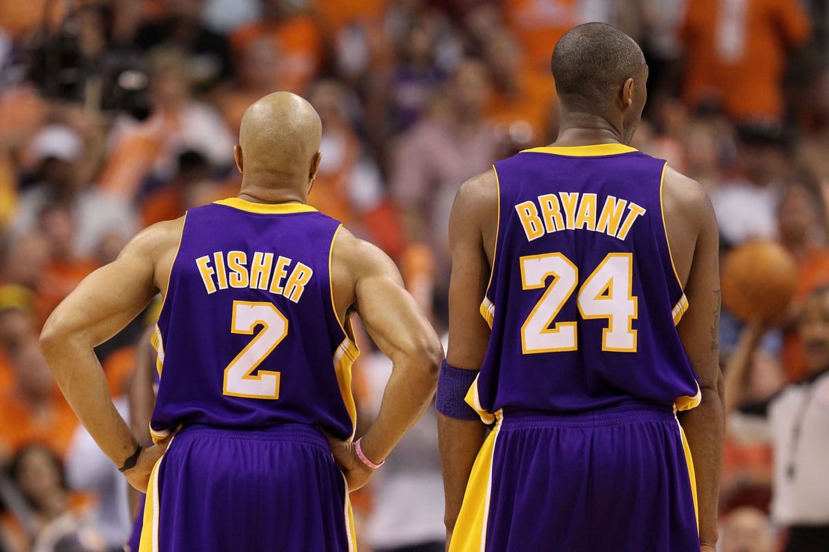 How many rings did Kobe win with Derek Fisher? Taking a closer look